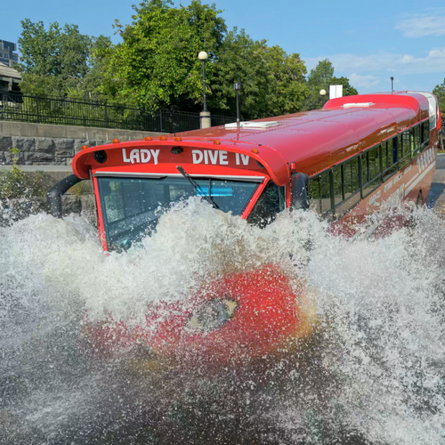 Ottawa Amphibious Boat Tour | The Lady Dive Splash